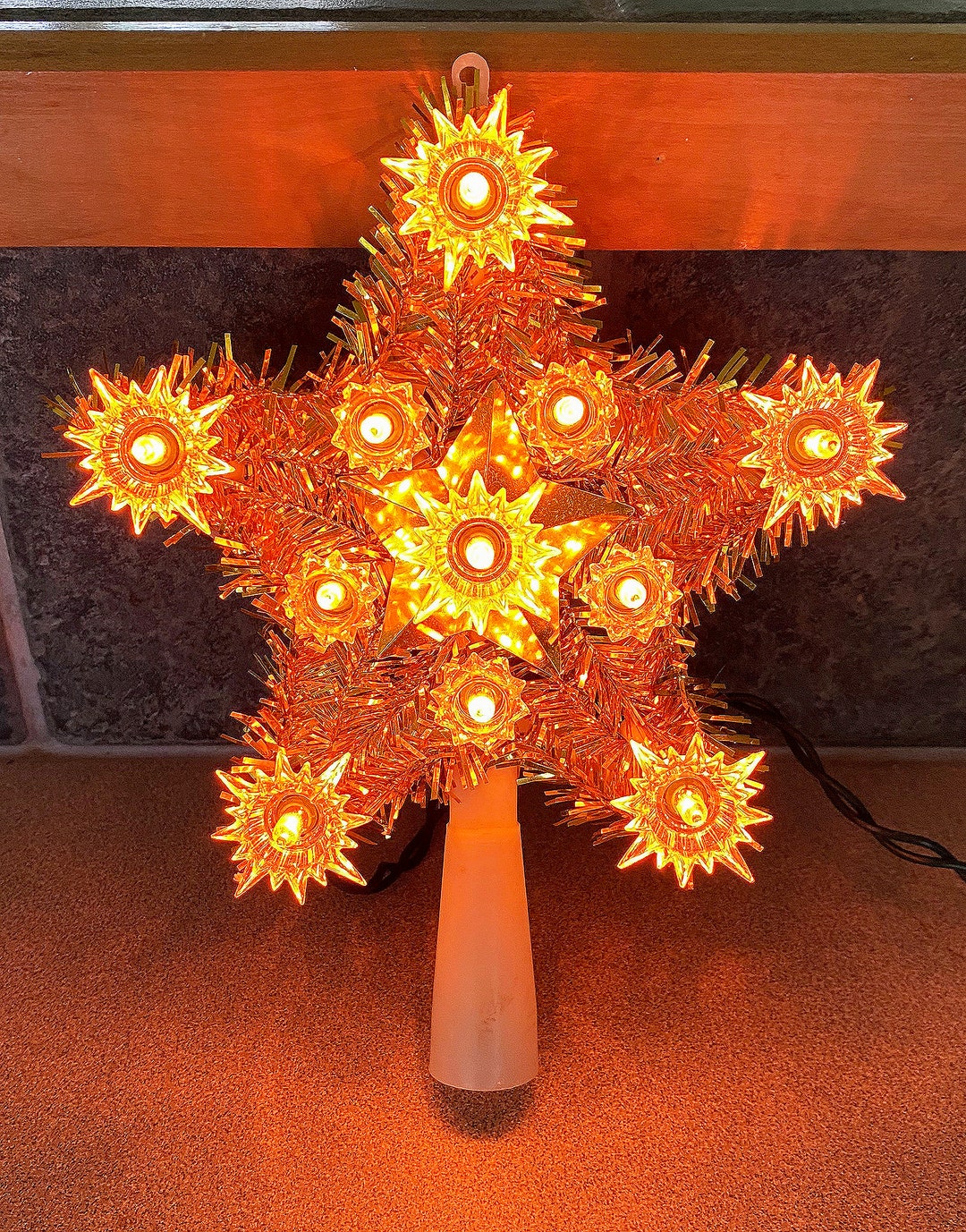 Vintage Lighted Tree Topper Christmas Ornament Star With Gold Lights ...