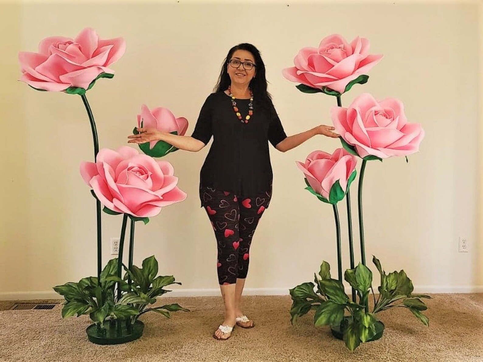 Large Foam Roses Bush/as on Picture/custom Colors/pls Read More Info on ...