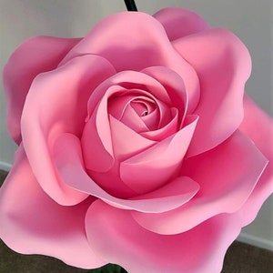 Large Foam Roses Bush/as on Picture/custom Colors/pls Read More Info on ...
