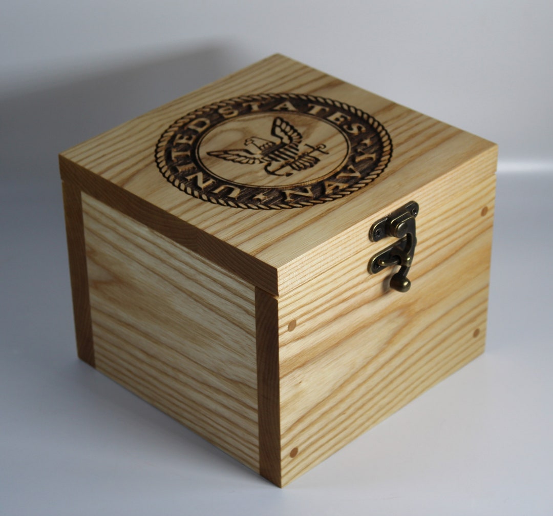 2120 Handmade Wooden US Navy Keepsake Box Engraved - Etsy