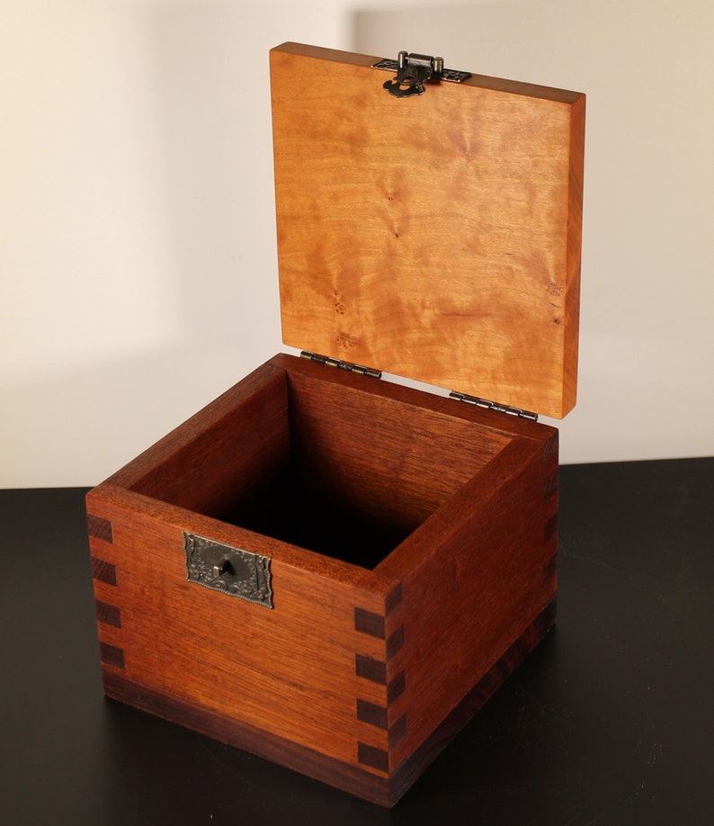 2117 Handcrafted Mahogany and Cherry Keepsake Box - Etsy