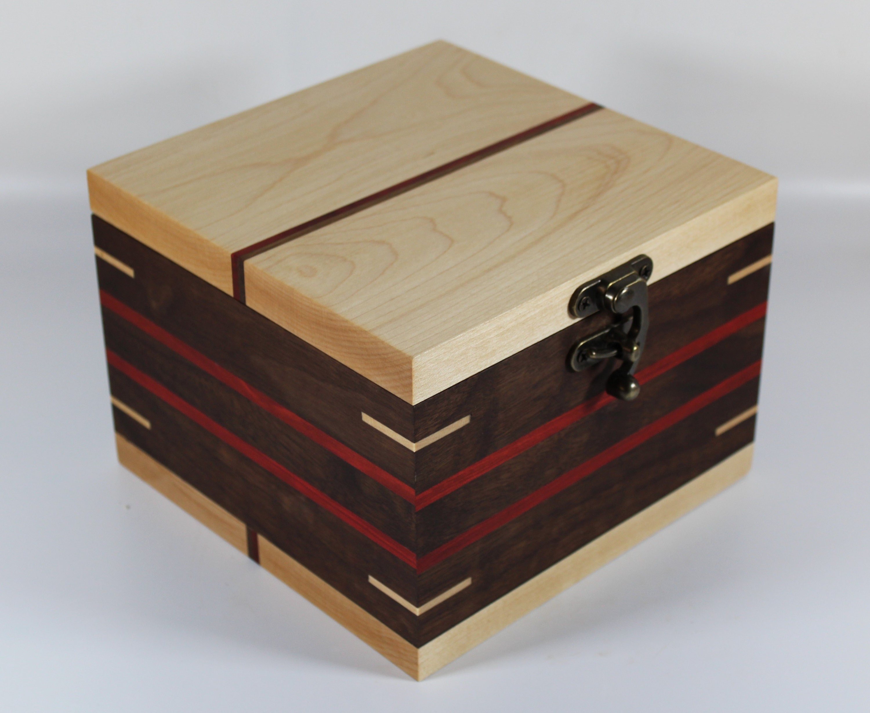 2148 Handcrafted Keepsake Box Black Walnut and Maple - Etsy