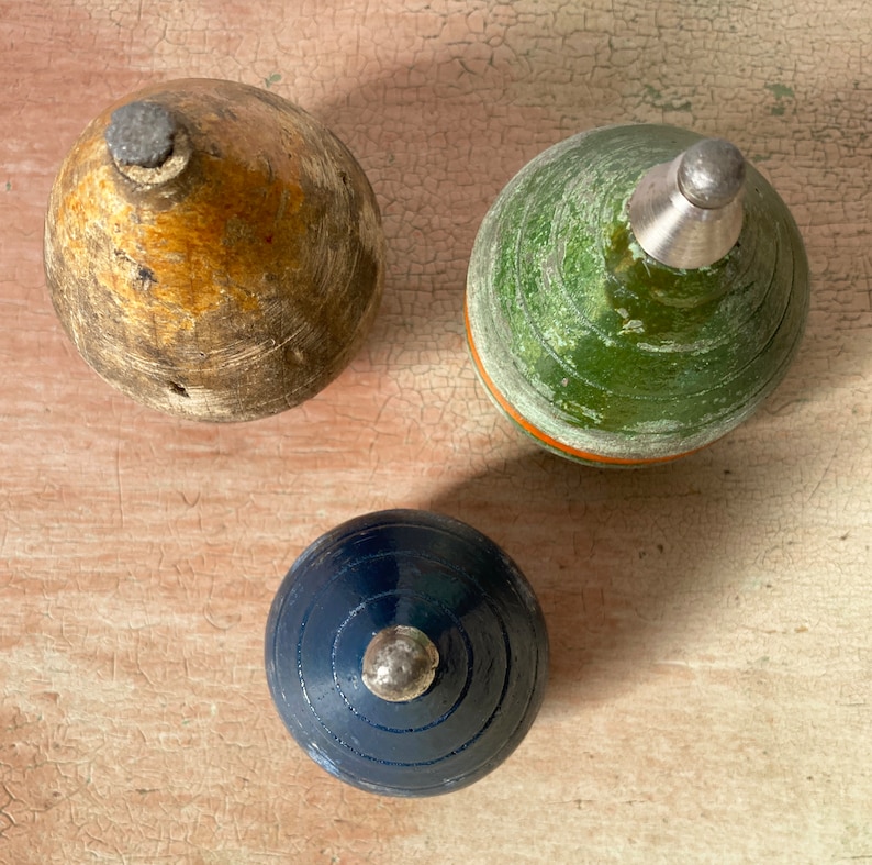 Three Wooden Spinning Tops Circa 1930 Toy Tops Country - Etsy