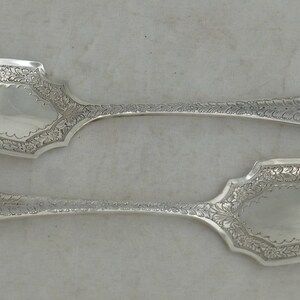 Antique Roberts and Belk Cased Set of 2 Silver Plate Repoussé Style 6. ...