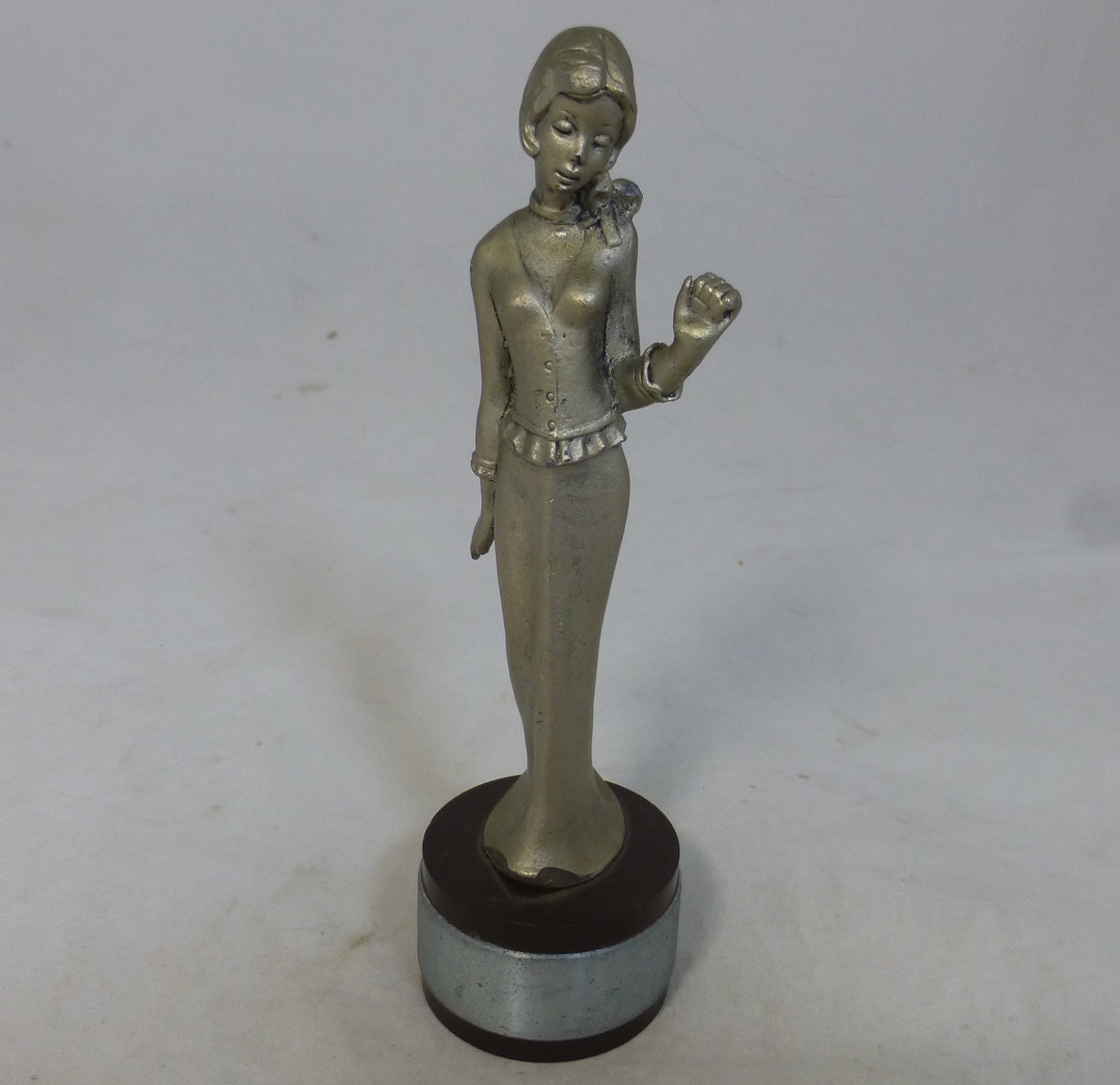 Peltro Italian Vintage Pewter Figurine of Elegant Stylish Young Lady ...