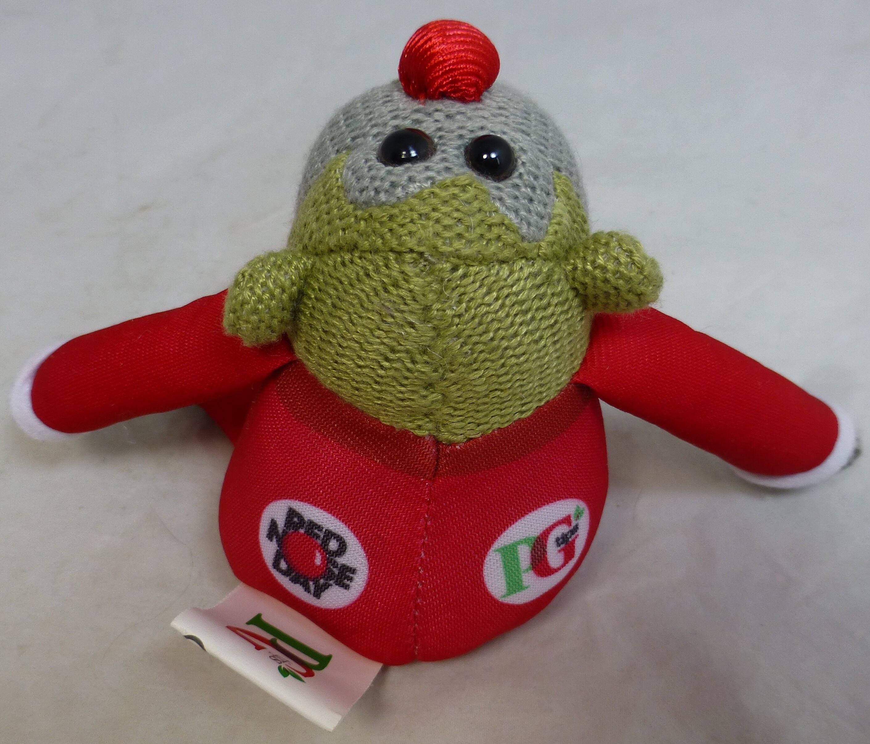 PG Tips Tea Red Nose Comedian Knitted Monkey - Red Suit & Green Bow Tie ...