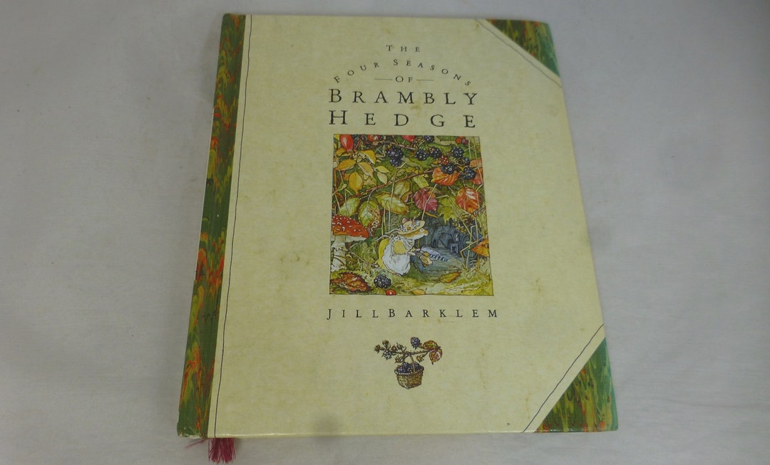 Vintage the Four Seasons of Brambly Hedge Hardback Book by Jill Barklem ...
