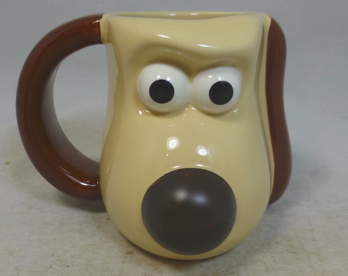 Vintage TM Aardman Wallace and Gromit Dog 3D Porcelain Mug – Novelty ...