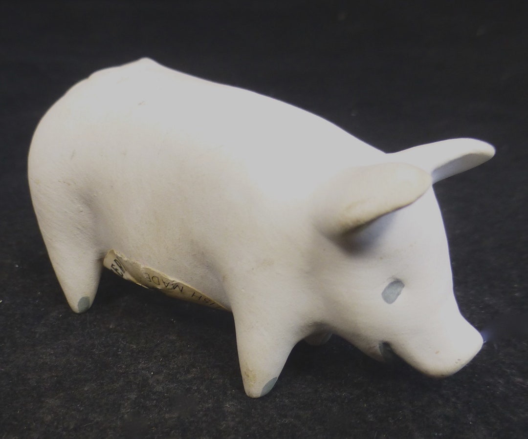 Cottage Pottery Pig Animal Vintage Figurine - Hand Painted Ceramic Pig ...