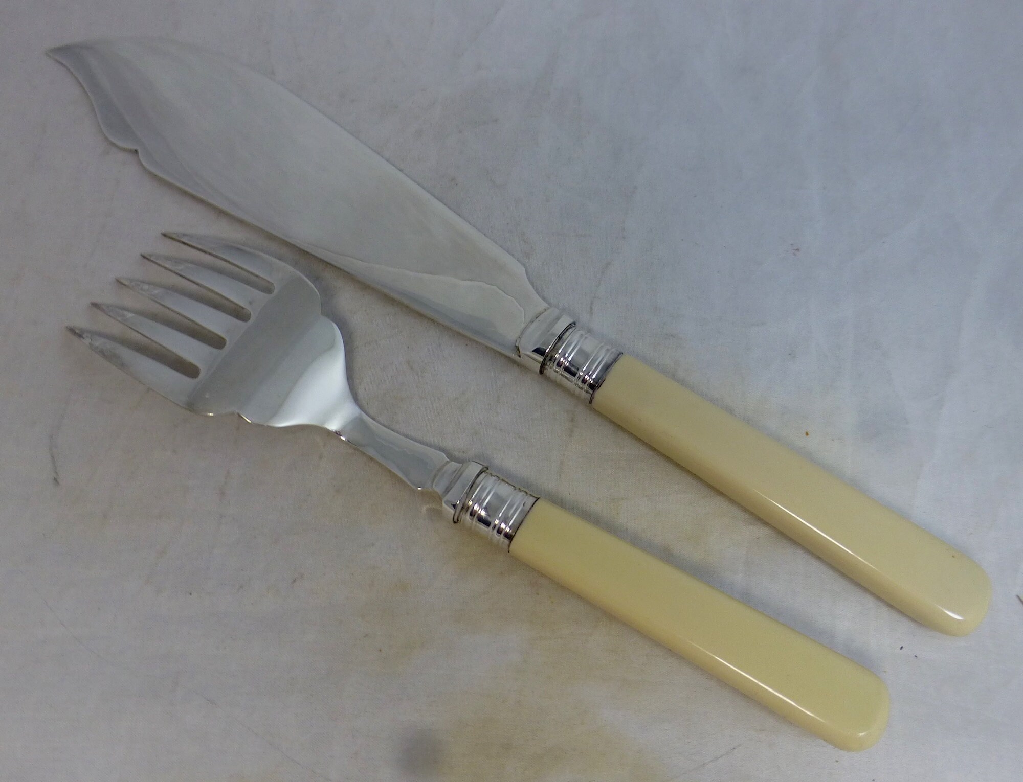 Art Deco Alex Clark & Co Welbeck Silver Plate and Ivorine Fish Knife ...