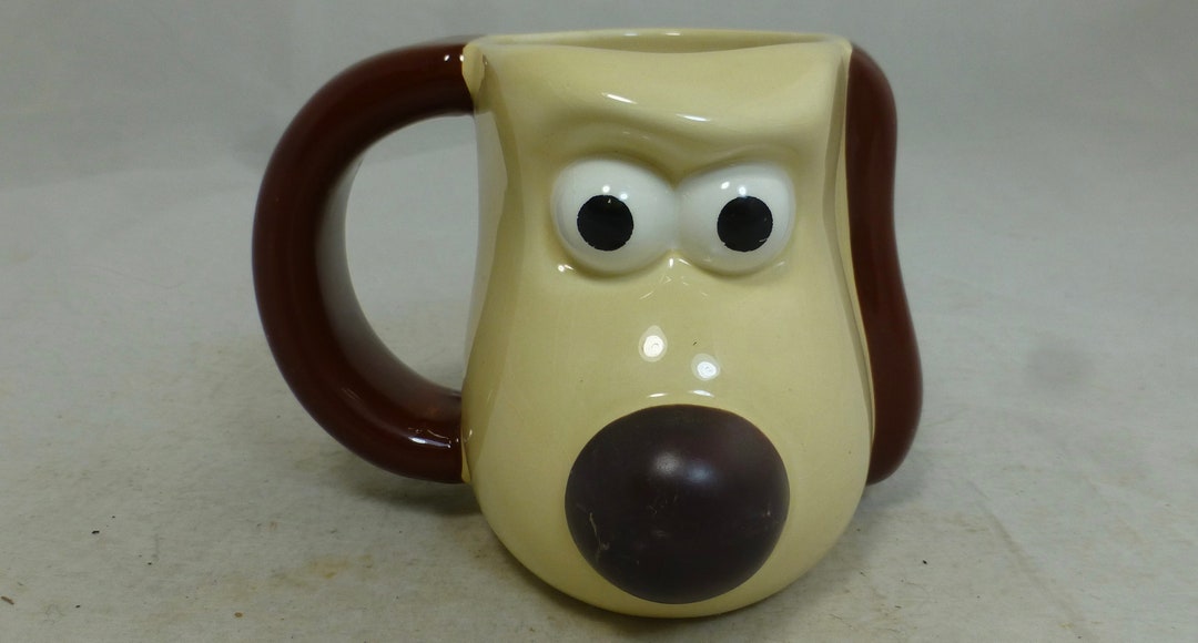 Vintage TM Aardman Wallace and Gromit Dog 3D Porcelain Mug Novelty Fun ...