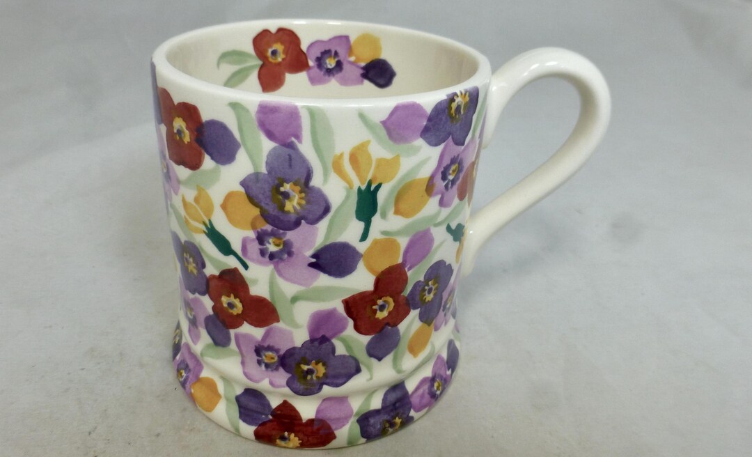 Emma Bridgewater Colourful Wall Flowers Half Pint Mug - Collector’s ...