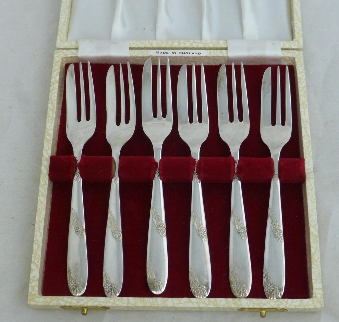 Art Deco Cased Set of 6 Signed Angora Silver Plated 3 Prong Cake Forks ...
