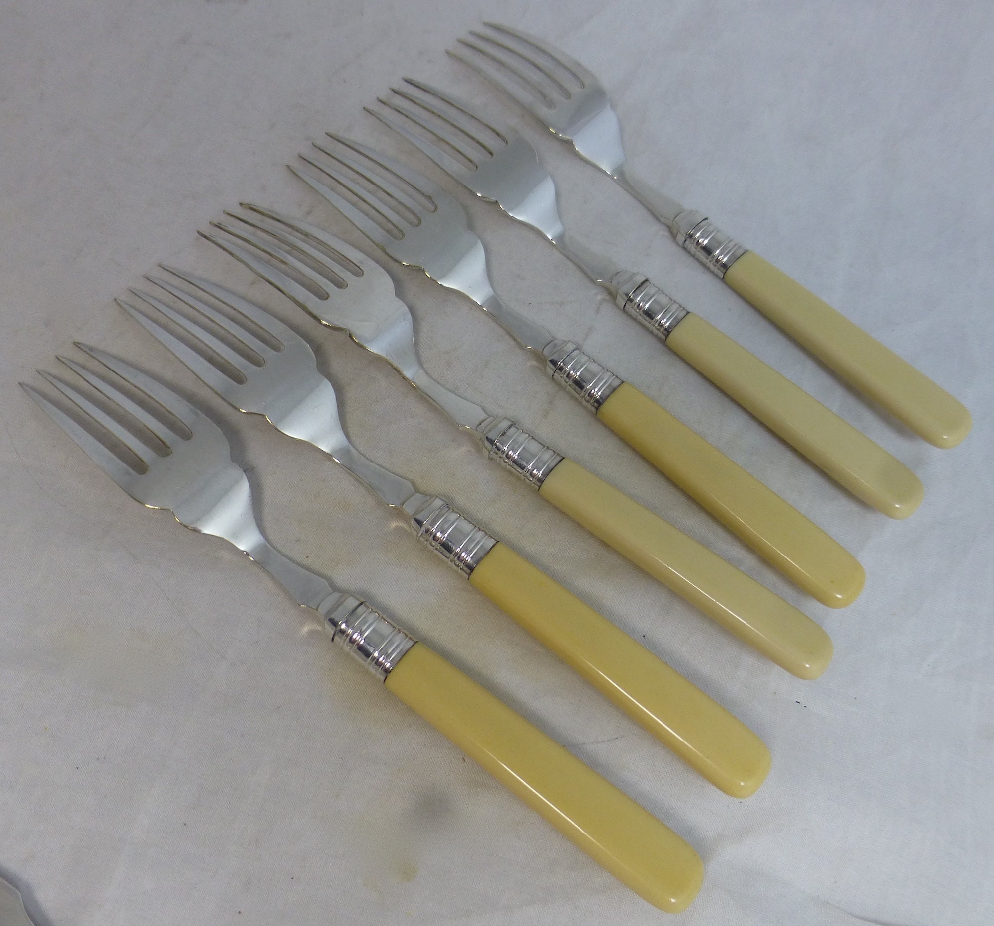 Art Deco Alex Clark & Co Welbeck Silver Plate and Ivorine Fish Knife ...