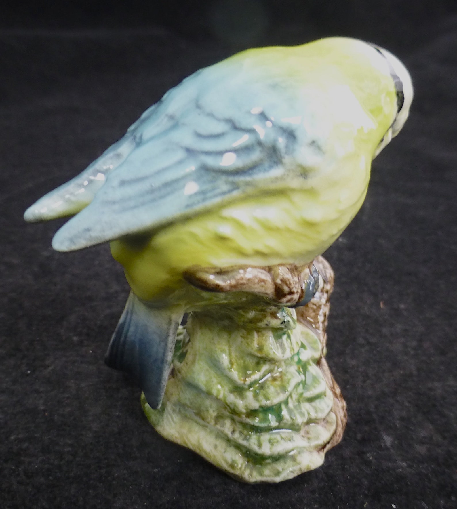 Beswick Porcelain Blue Tit Vintage British Bird Figurine With Ladybird ...