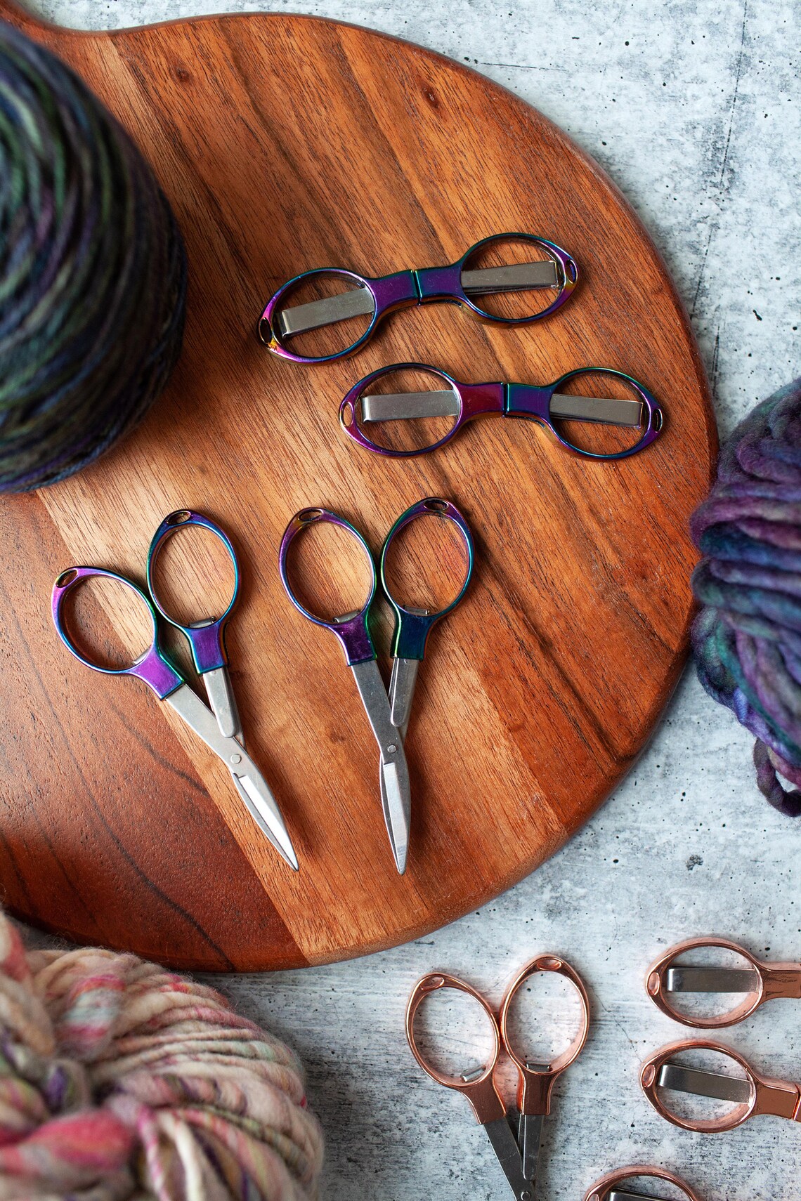 Knitter's Pride Foldable Metallic Scissors // Foldable Snips // Rainbow ...