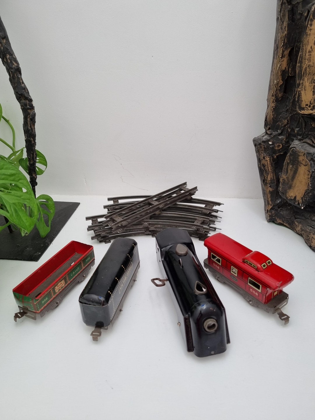 Marx Clockwork Train Set Commodore Vanderbilt New York Central 1940s ...