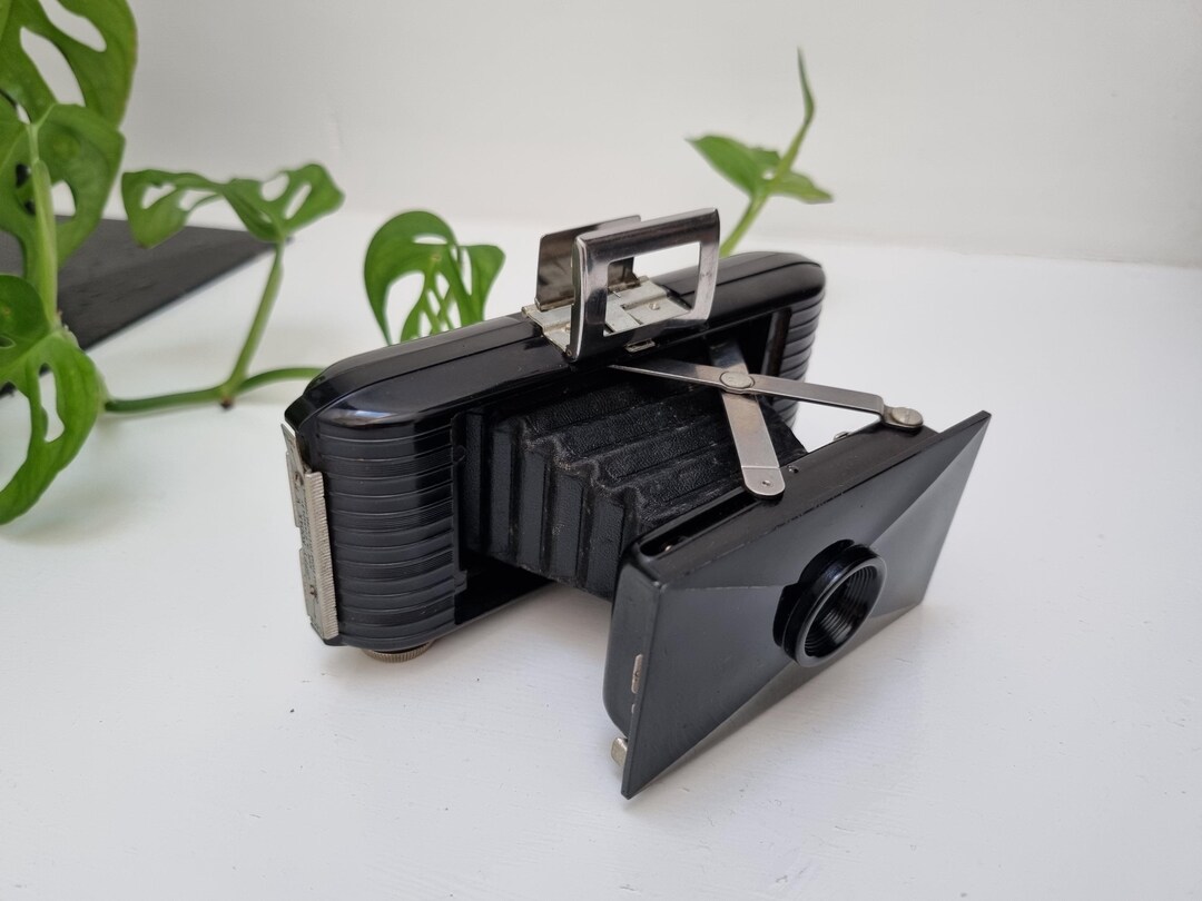 Kodak Jiffy VP 1930s Art Deco Bakelite Folding Strut Camera - Etsy