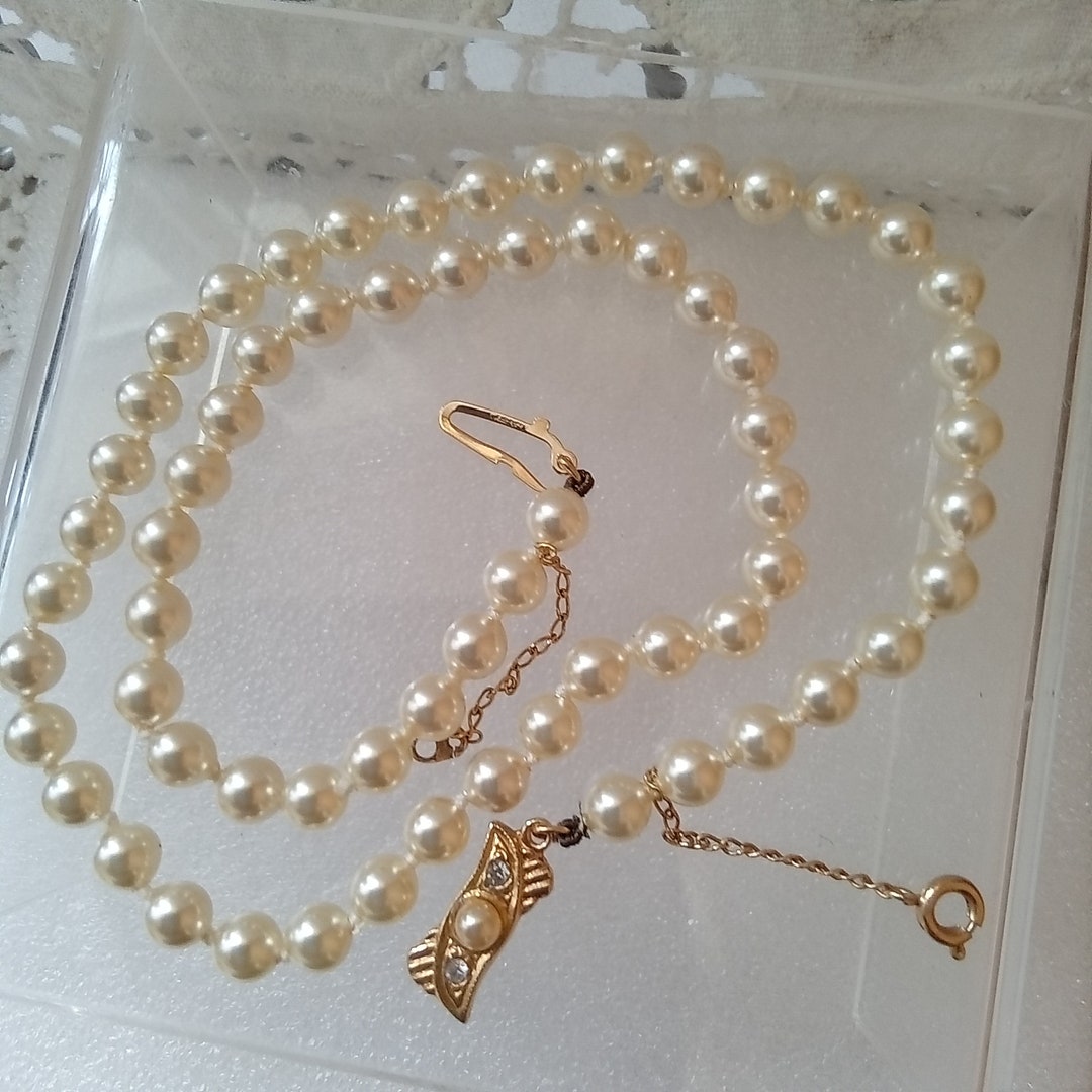 Vintage Pearl Single Strand Necklace, Hand Knotted, Box Clasp and ...