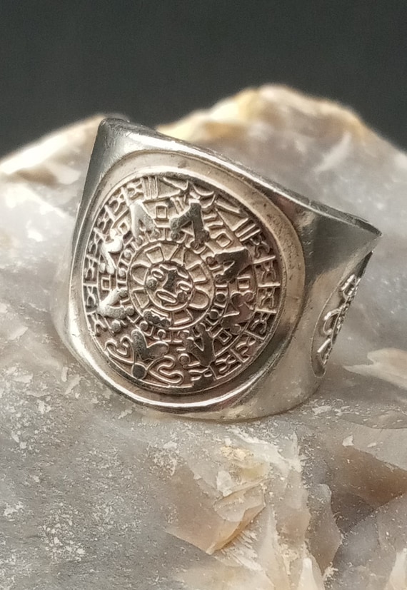 Vintage silver aztec sun - Gem