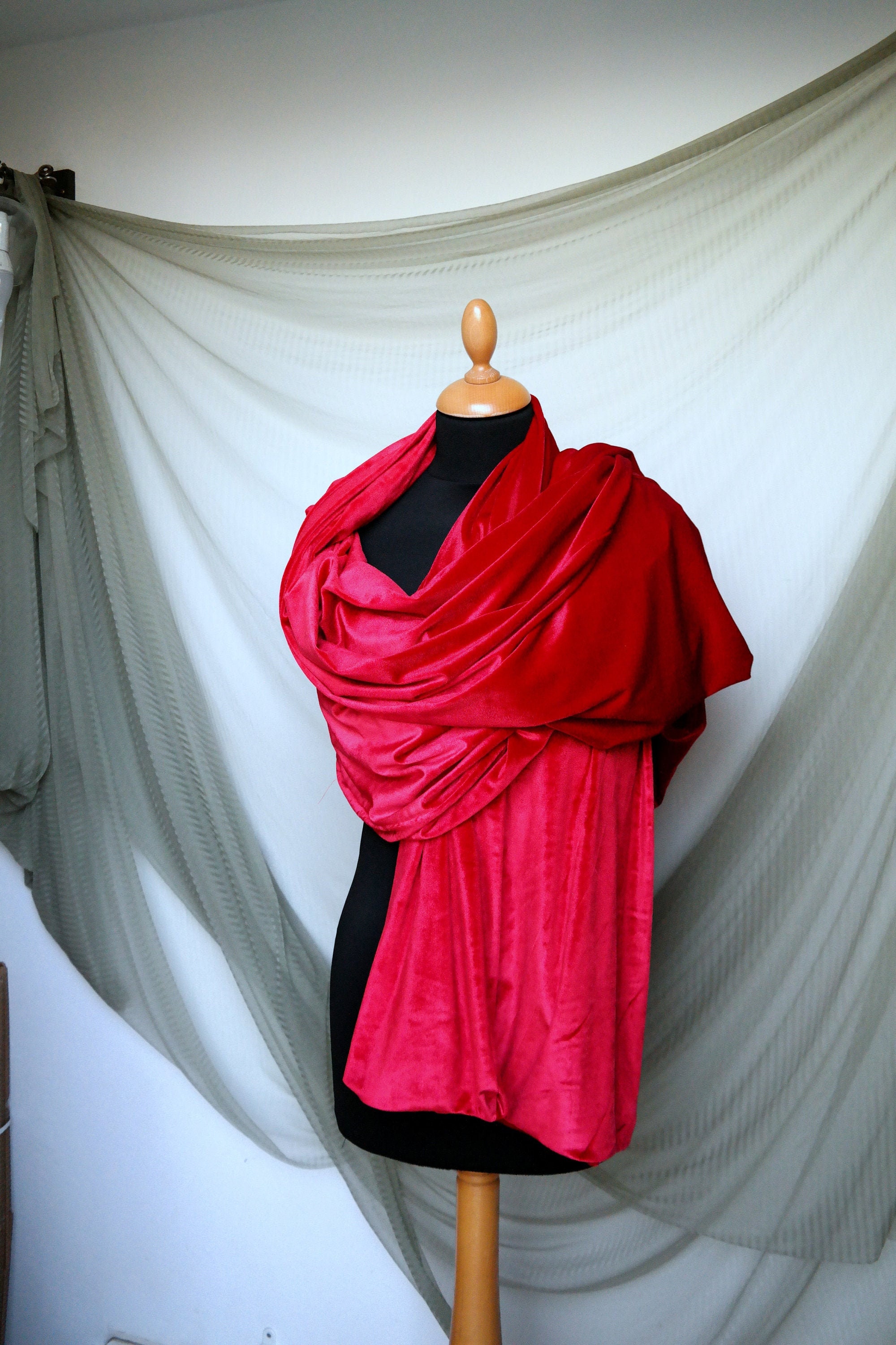 Red Velvet Shawl 3 tallas disponibles Red Velvet Shawl - Etsy España