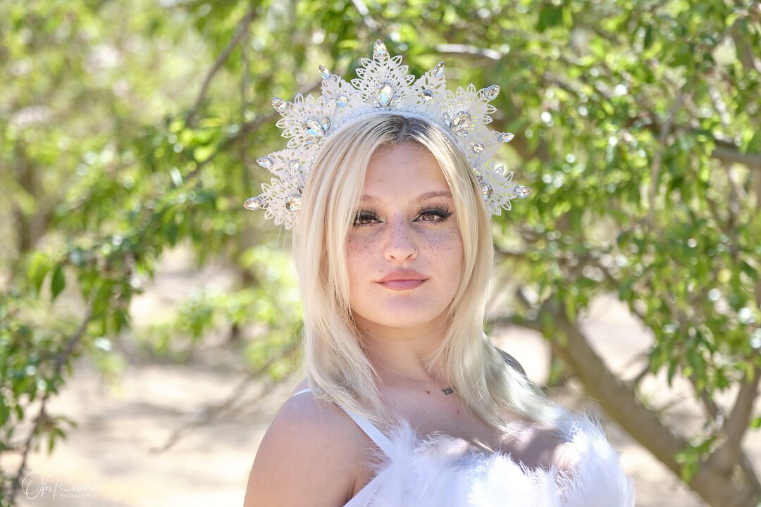 Snow Queen Headdress, Ice Queen Crown, Winter Goddess Crown, White Ice ...