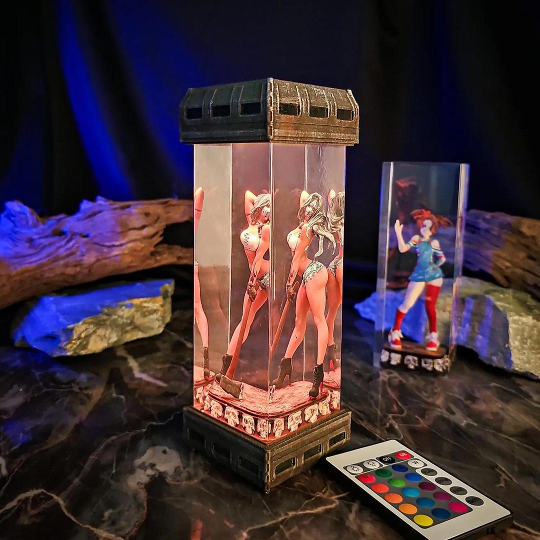 Jas.on Vo.orhe.es Gi.rl, Ho.rror Epoxy Resin Lamp Art, Night Light ...