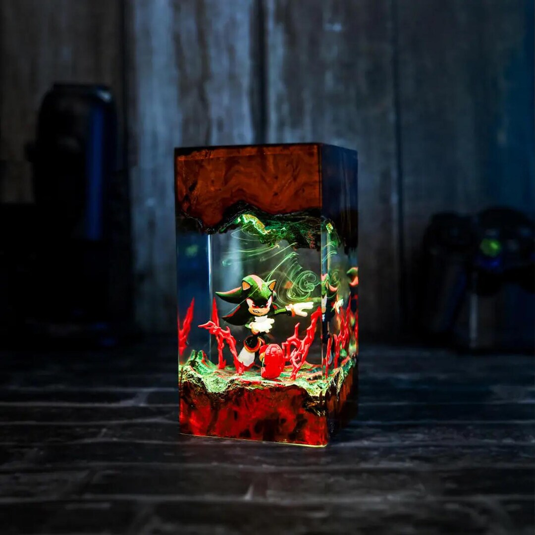 Shadow the Hedgehog Game Handmade Resin Lamp,diorama Resin Epoxy,epoxy ...