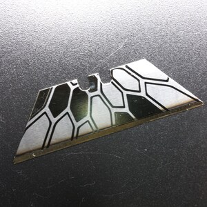 Laser Engraved honeycomb 4-pack Utility Blades for Crafts, Double-sided ...