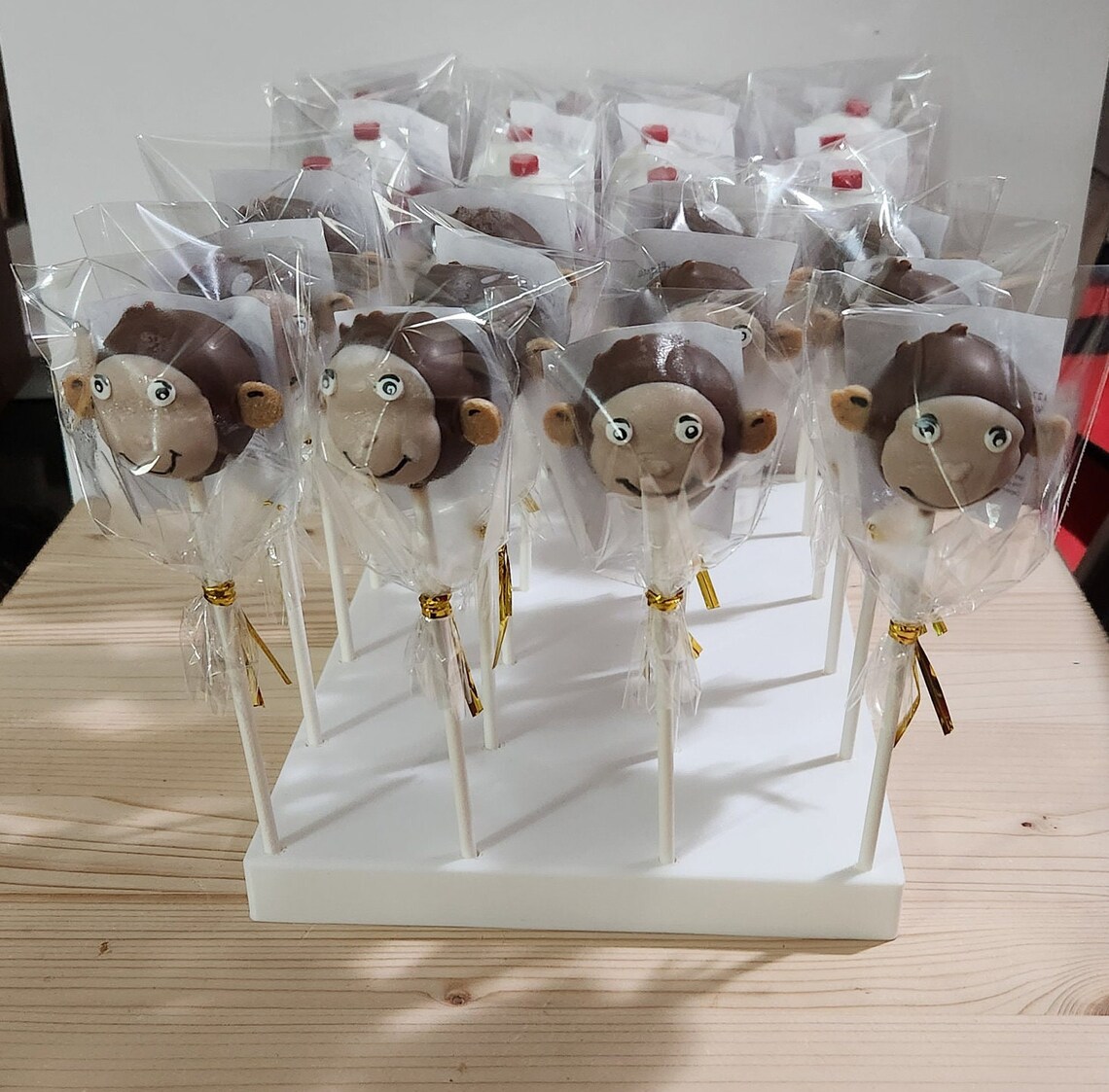 24 Hole Cake Pop Stand - Cake Pop Display - Treat Display - Cake Pop ...