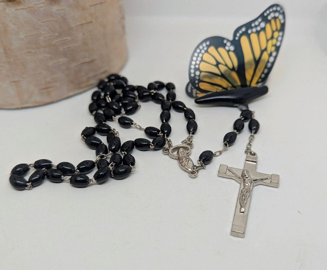 Black Beaded Madonna & Crucifix Cross Pendant Rosary - Etsy