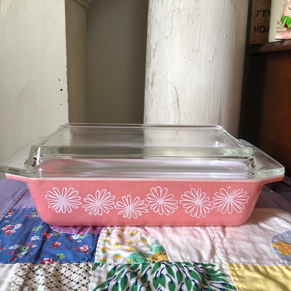 Vintage Pyrex Pink Daisy Space Saver - Etsy