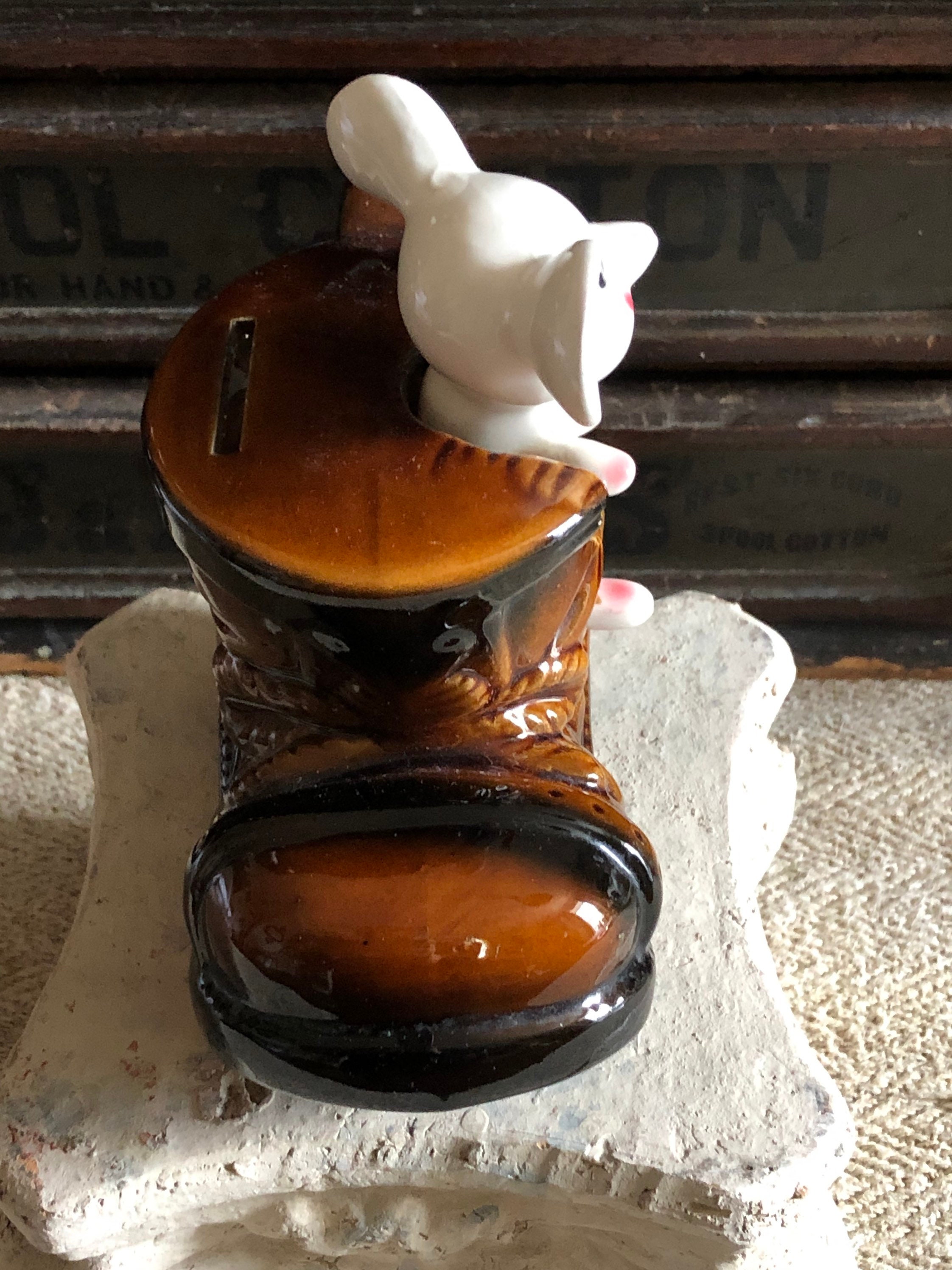 Vintage Adorable Ceramic Old Brown Boot with a white Mouse | Etsy