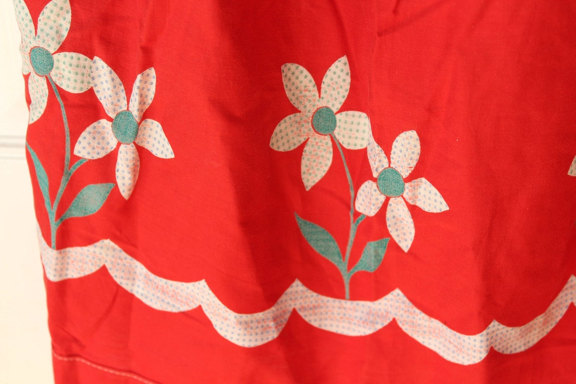 Vintage 70s Red Kitschy Kitchen Apron Longer Half Floral - Etsy