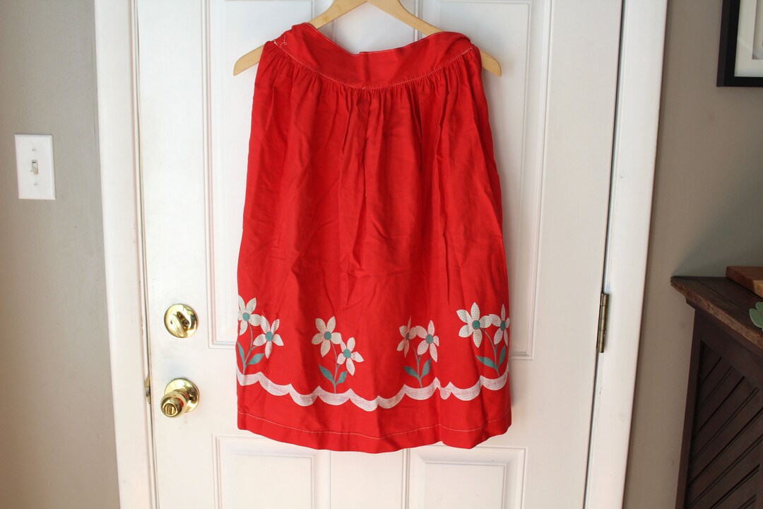 Vintage 70s Red Kitschy Kitchen Apron Longer Half Floral Gingham Design ...