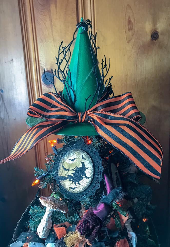 Limited Edition Halloween Witch Hat Tree Topper, Spider Primitive Witch ...