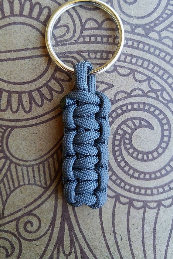 Simple Cobra Knot Paracord Keychain | Etsy