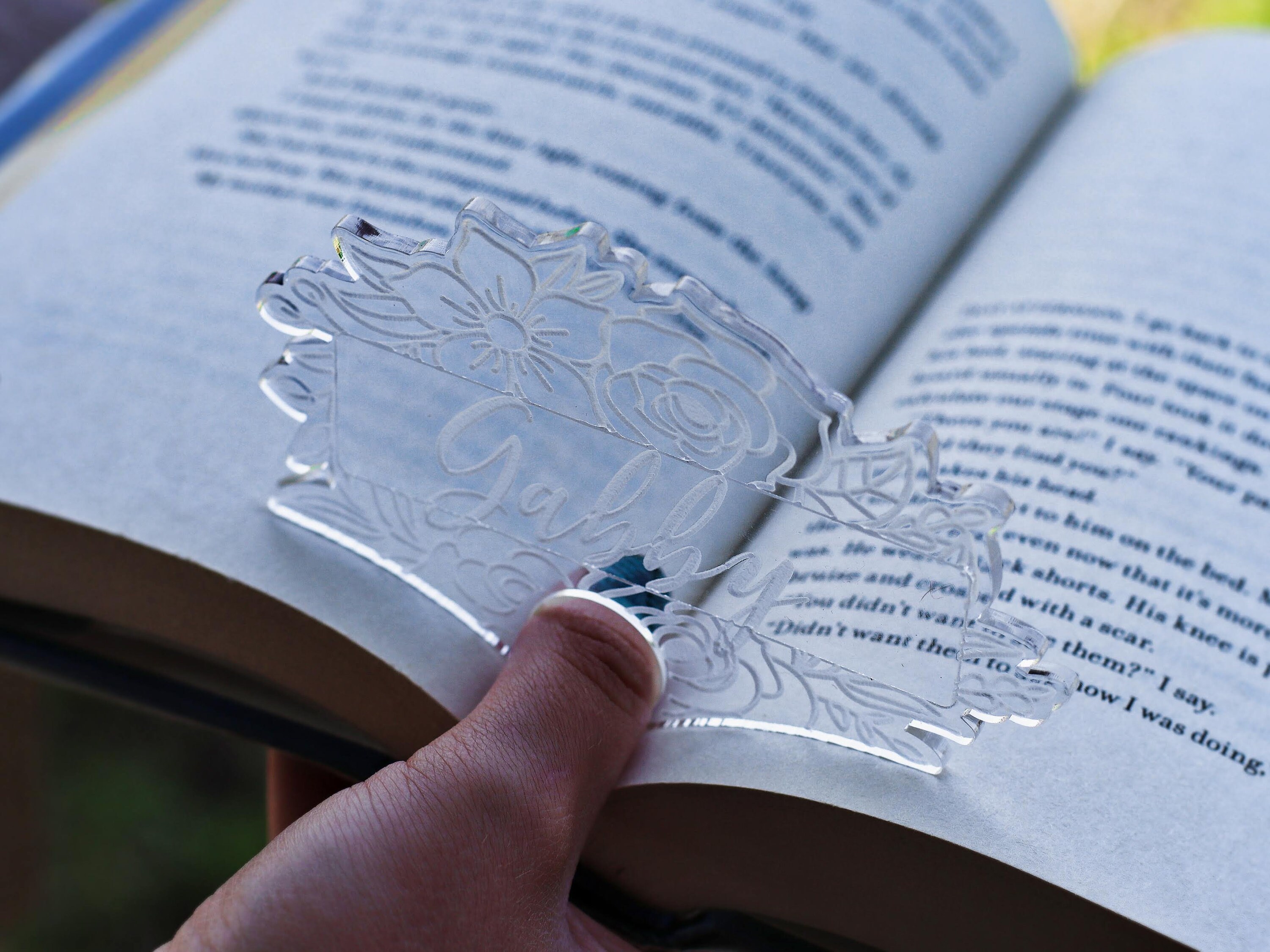 DIGITAL FILE ONLY Floral Thumb Bookmark With Area for - Etsy