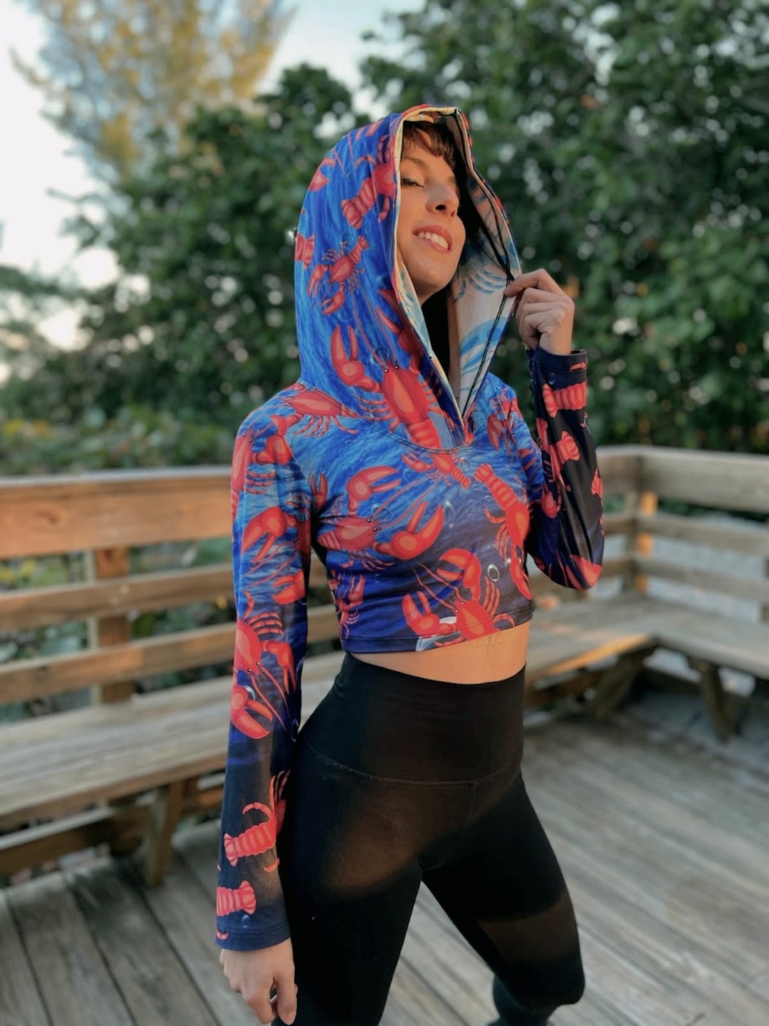 Blue Lobsters Crop Hoodie: Psychedelic Tipper Music Festival - Etsy