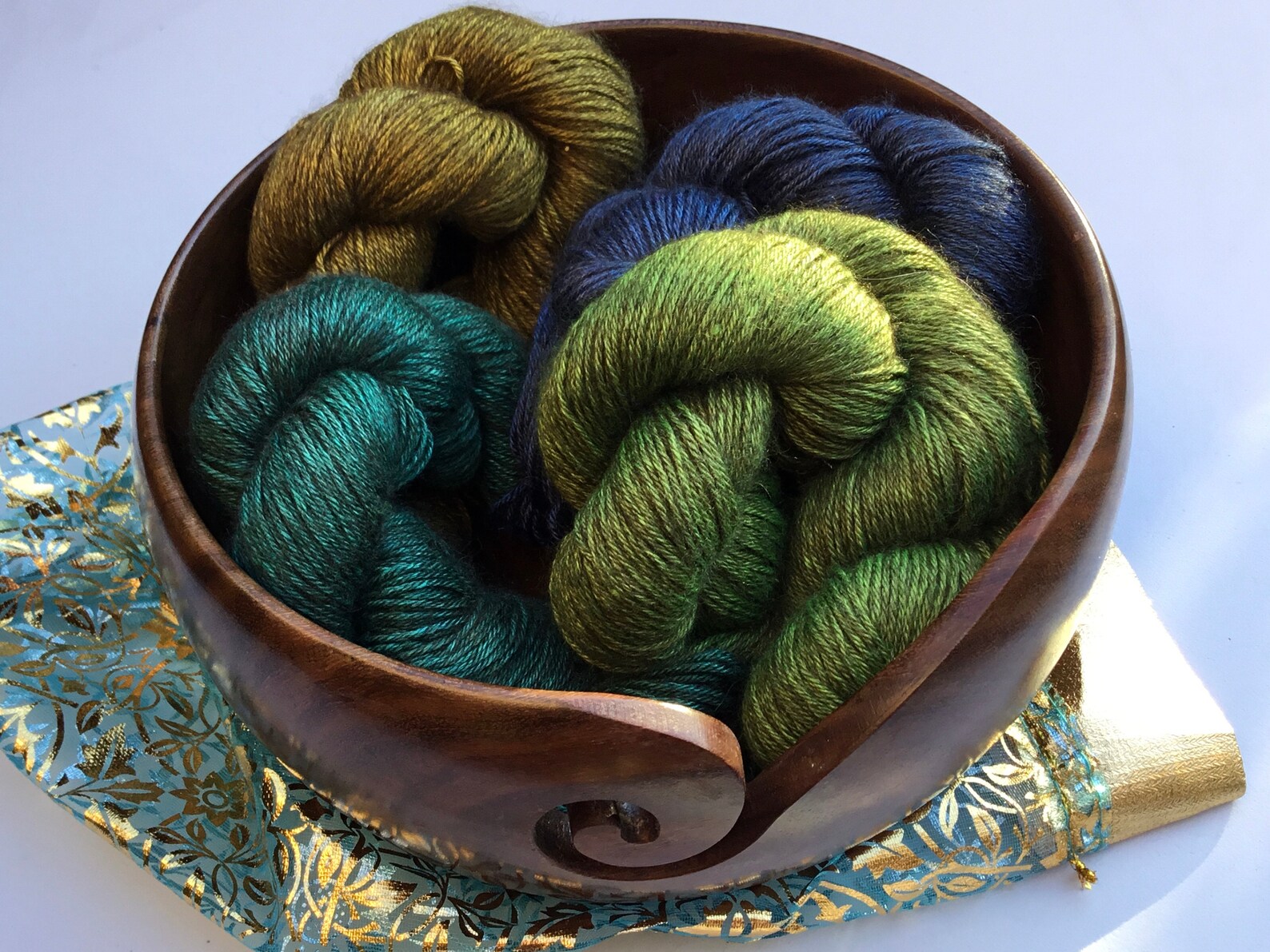 Indian Rosewood Yarn Bowl - Etsy UK