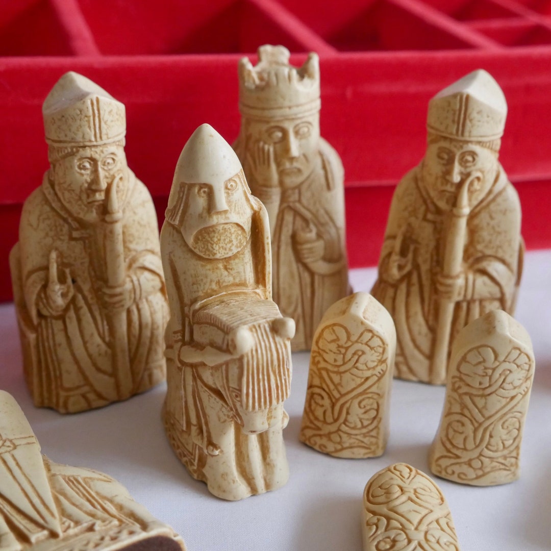 Vintage SAC Resin Chess Set Based on Isle of Lewis Pieces - Etsy