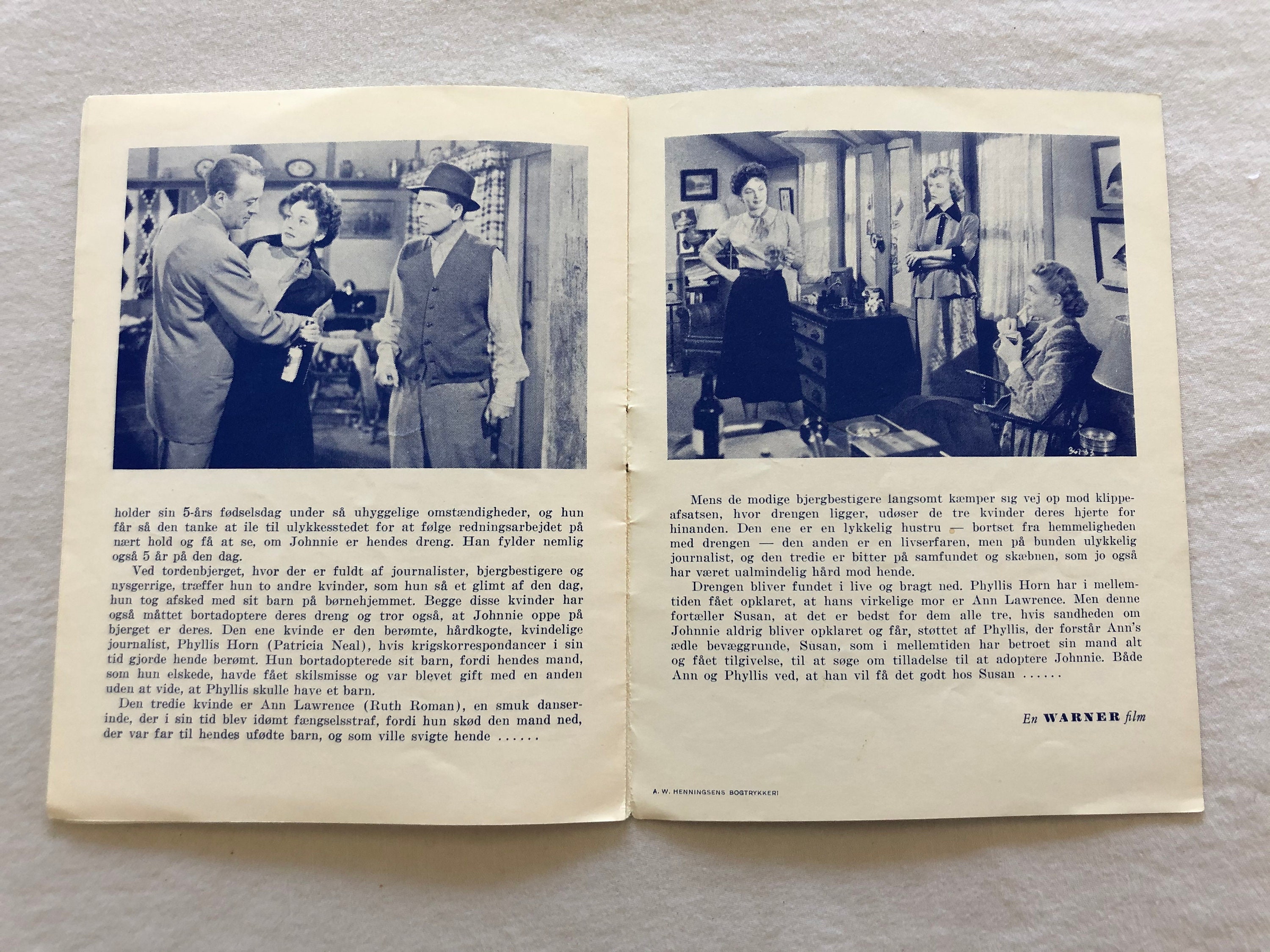 Memorabilia Three Secrets Eleanor Parker Patricia Neal Ruth Roman 1950 ...