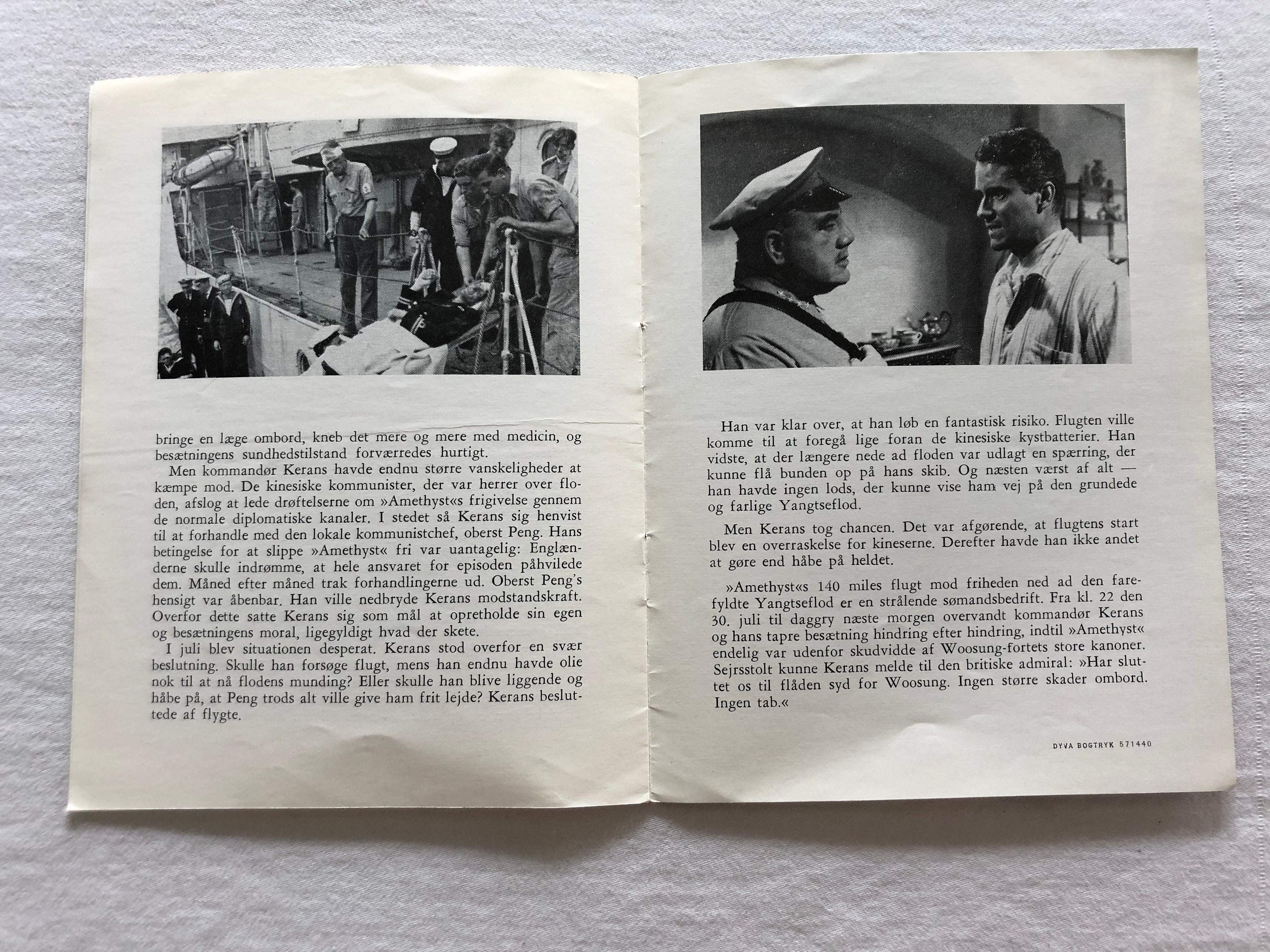 Yangtse Incident: the Story of H.M.S. Amethyst Richard Todd - Etsy