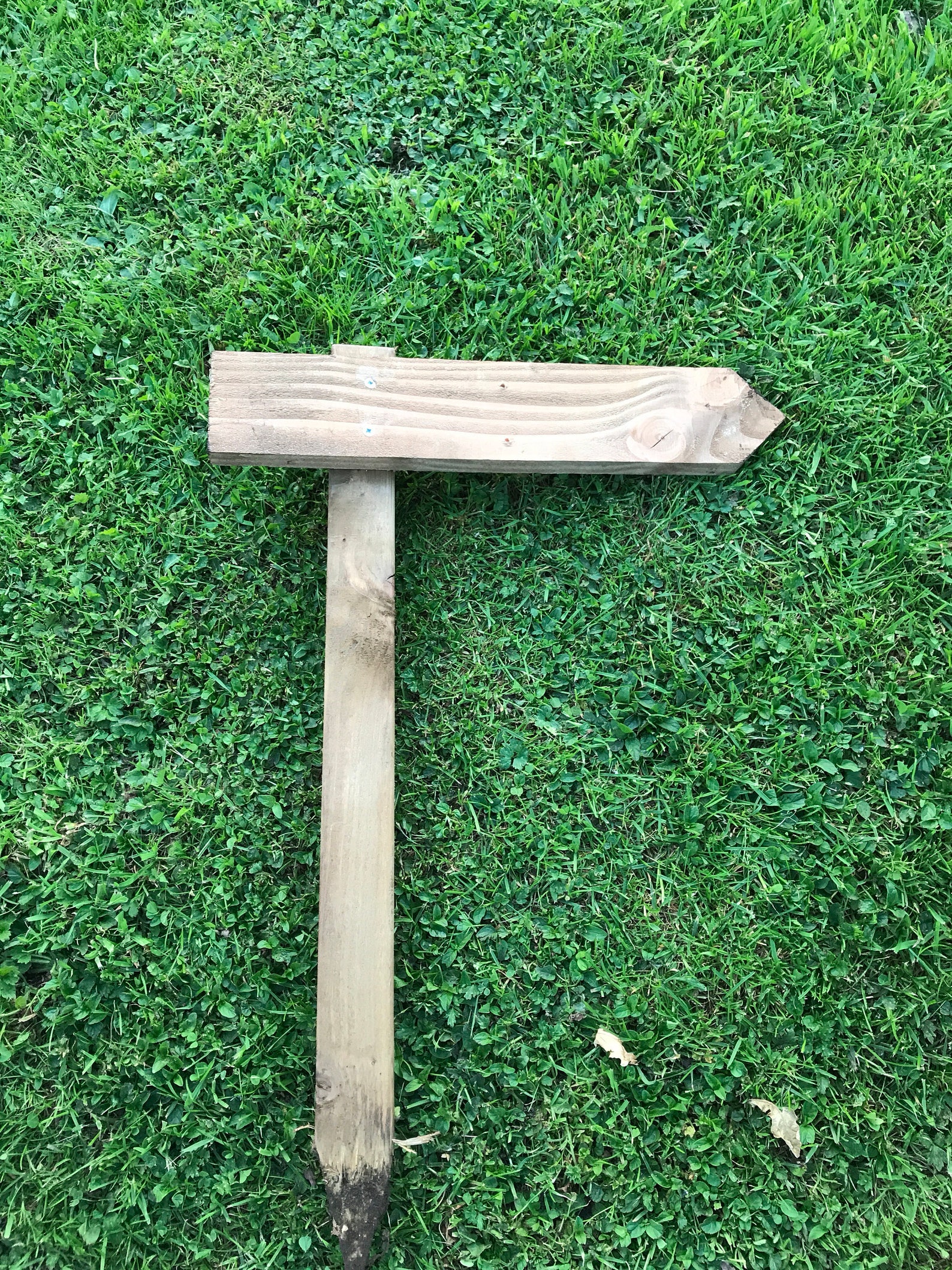 Small Wooden Finger Post Wedding Venue Signs - Etsy UK