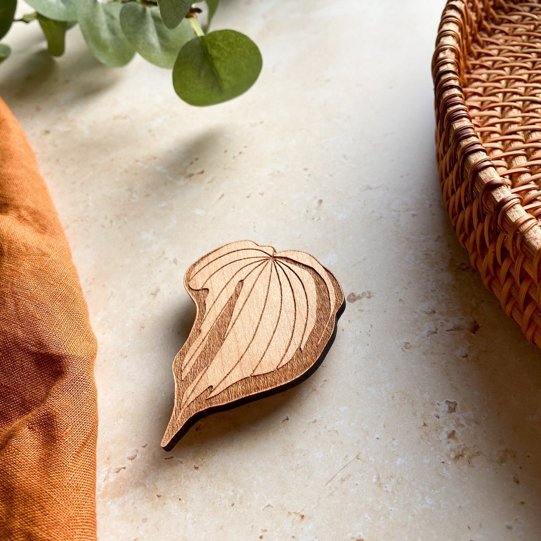 Hosta Leaf Magnet: Hand-drawn Birch Plywood Plant Art - Etsy
