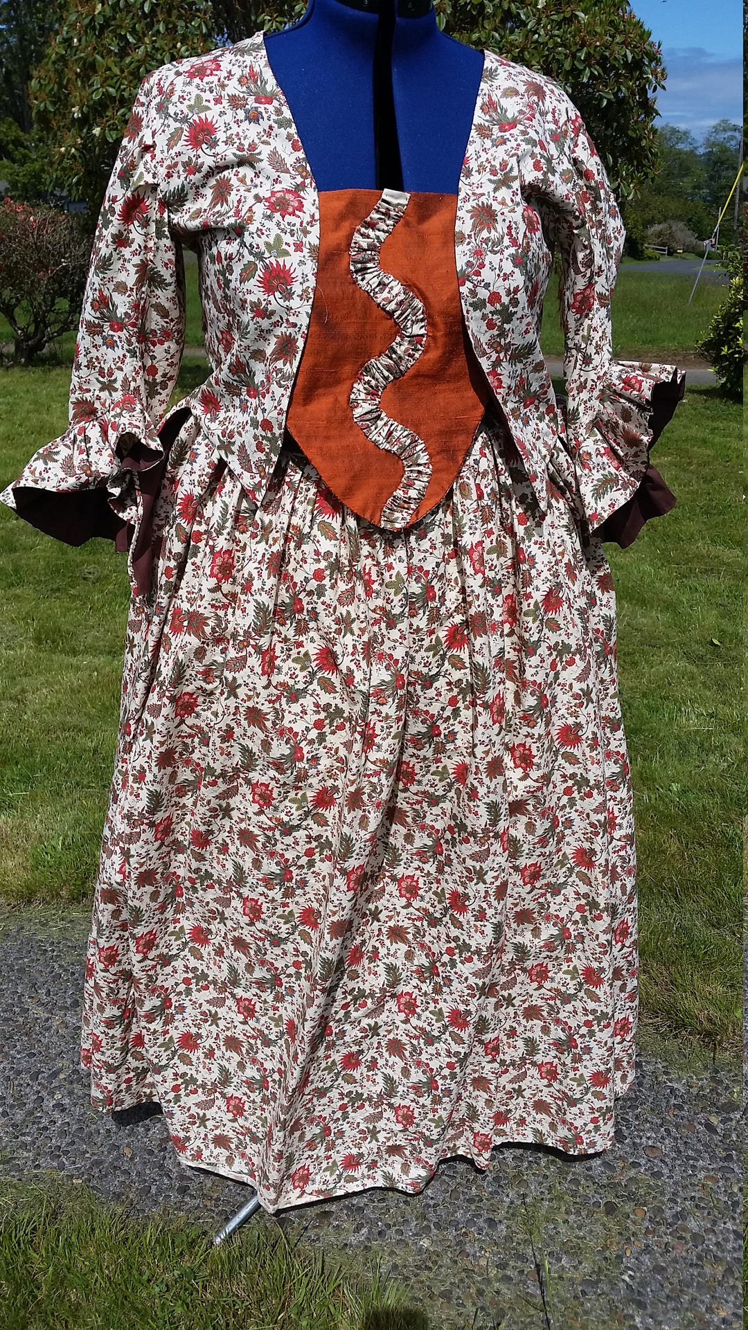 18th Century Jacket and Petticoat W/ Silk Stomacher - Etsy