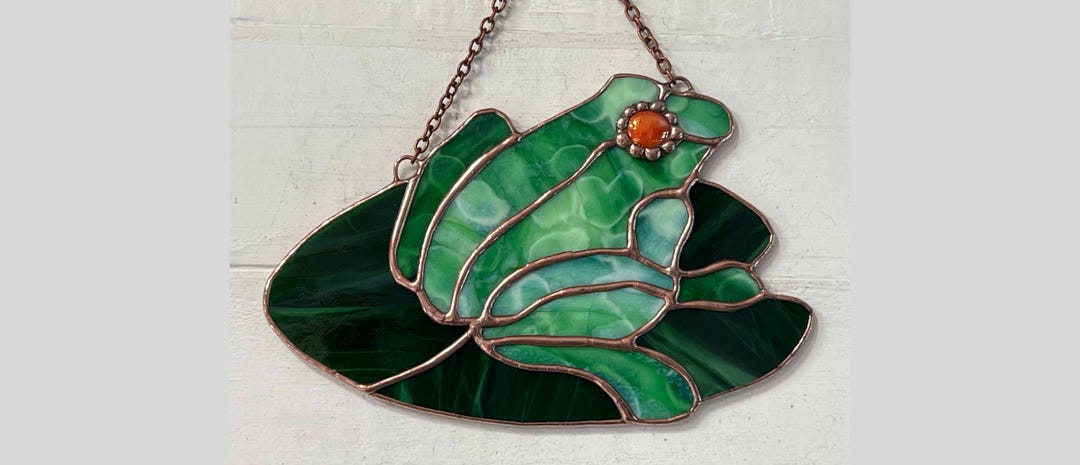 STAINED GLASS FROG- Glass Art - Frog on a Lilypad Suncatcher - Etsy