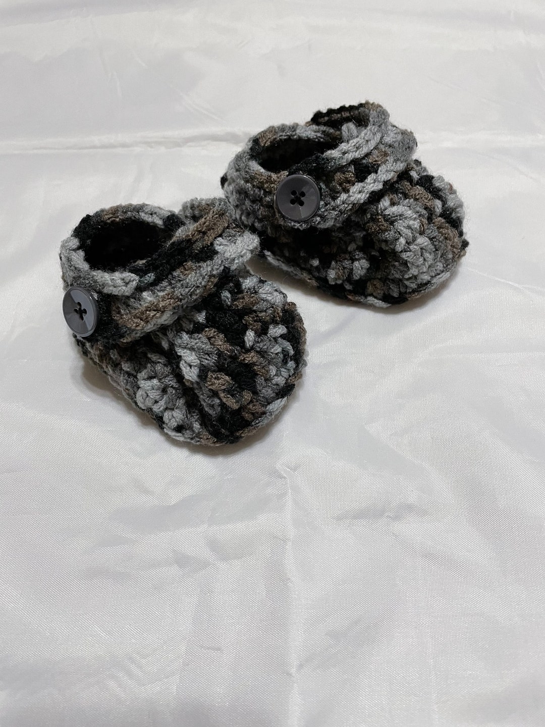 Black/gray Camo Crocheted Baby Crocs size: 3-6 Mo 4 Long - Etsy