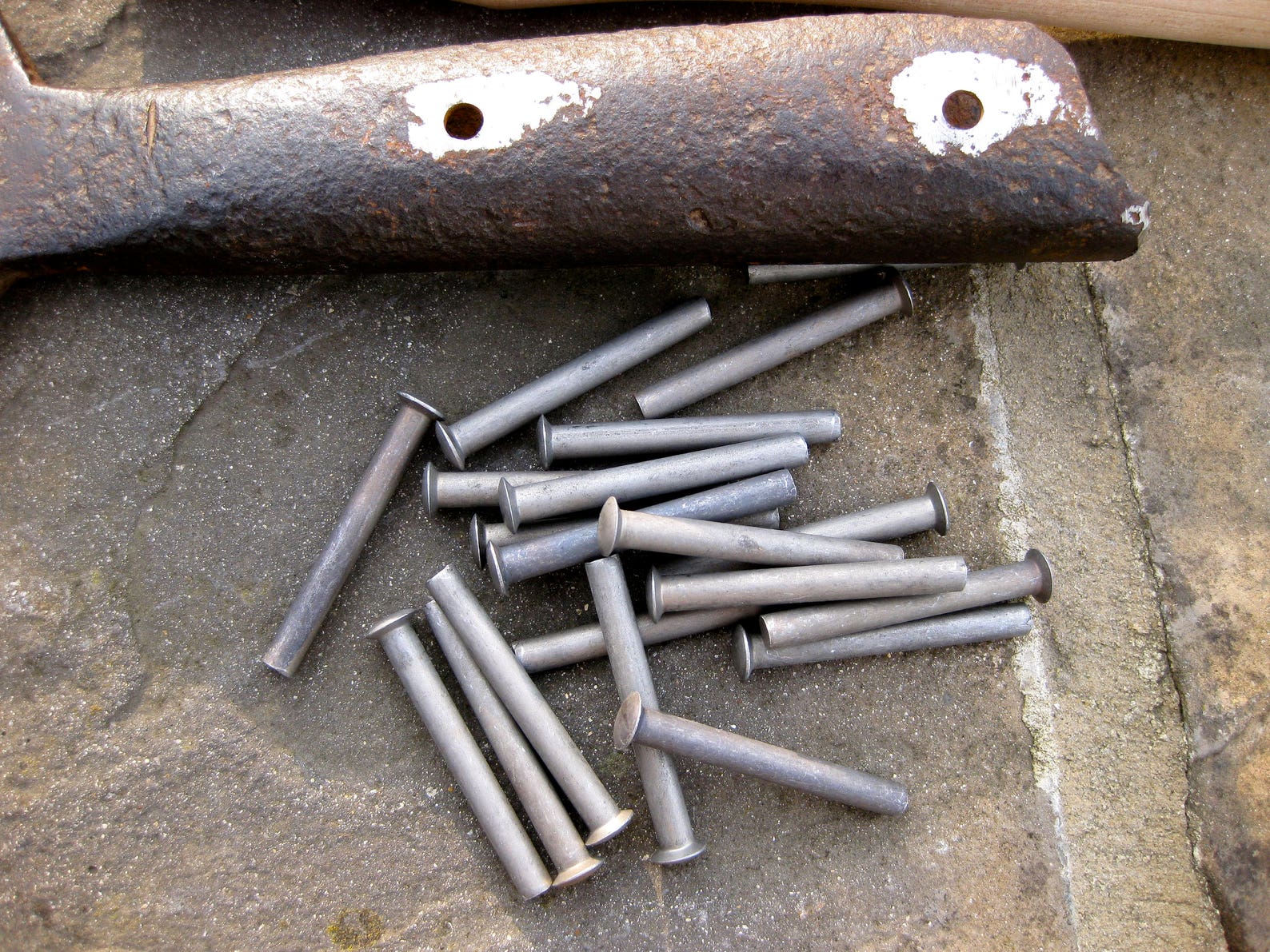 5 X Rivets for Shovel Spade Fork Handle Repair 50x6mm Rake Hoe Garden ...