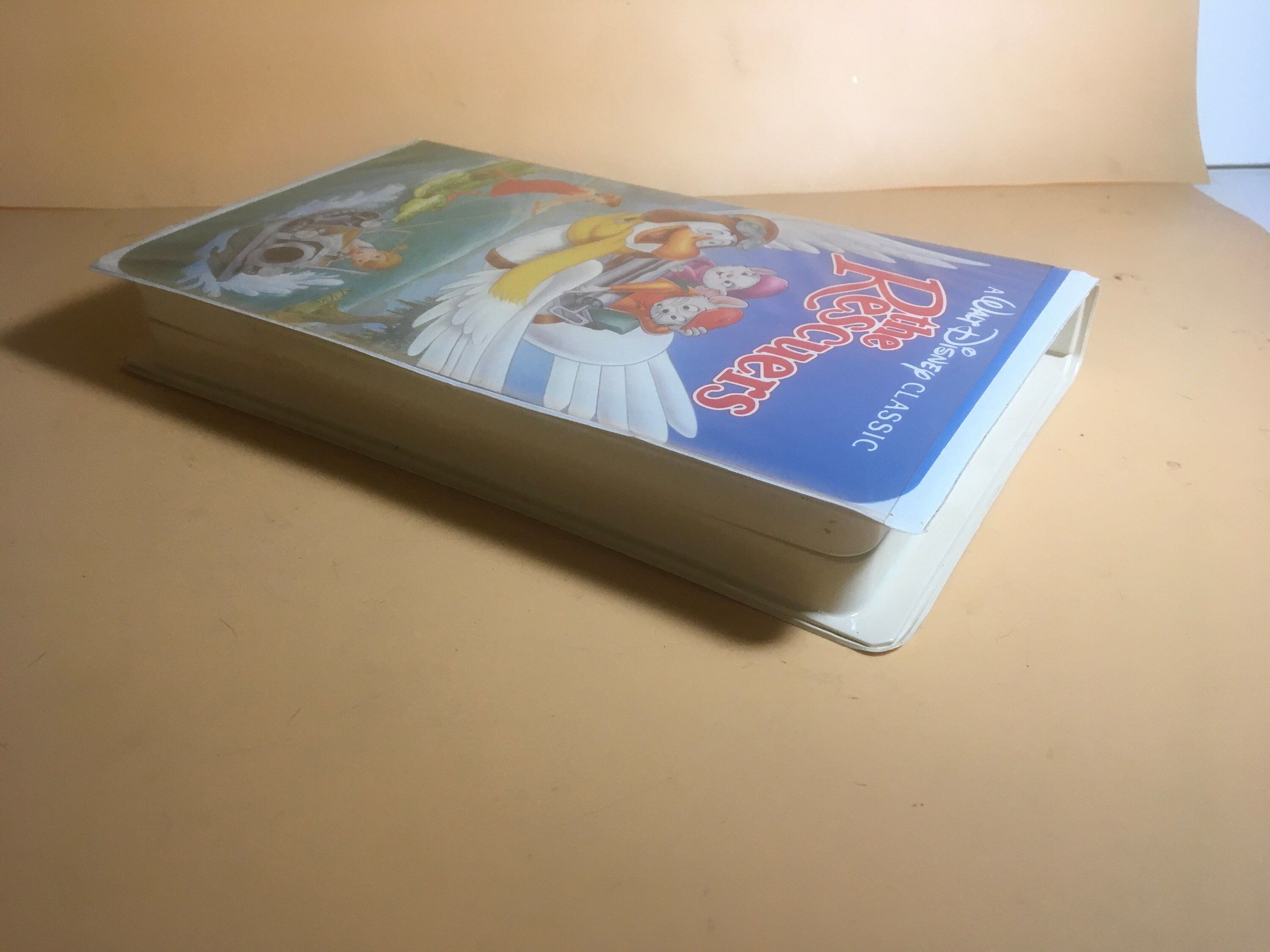 Disney Classic the Rescuers VHS Tape Black Diamond Edition - Etsy Canada